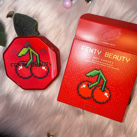 Fenty Beauty | Makeup | Fenty Beauty Hot Cheeks Velour Blushlighter ...